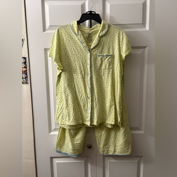 Simply Basic | Intimates & Sleepwear | Womens Yellow Floral Pajama Set ...